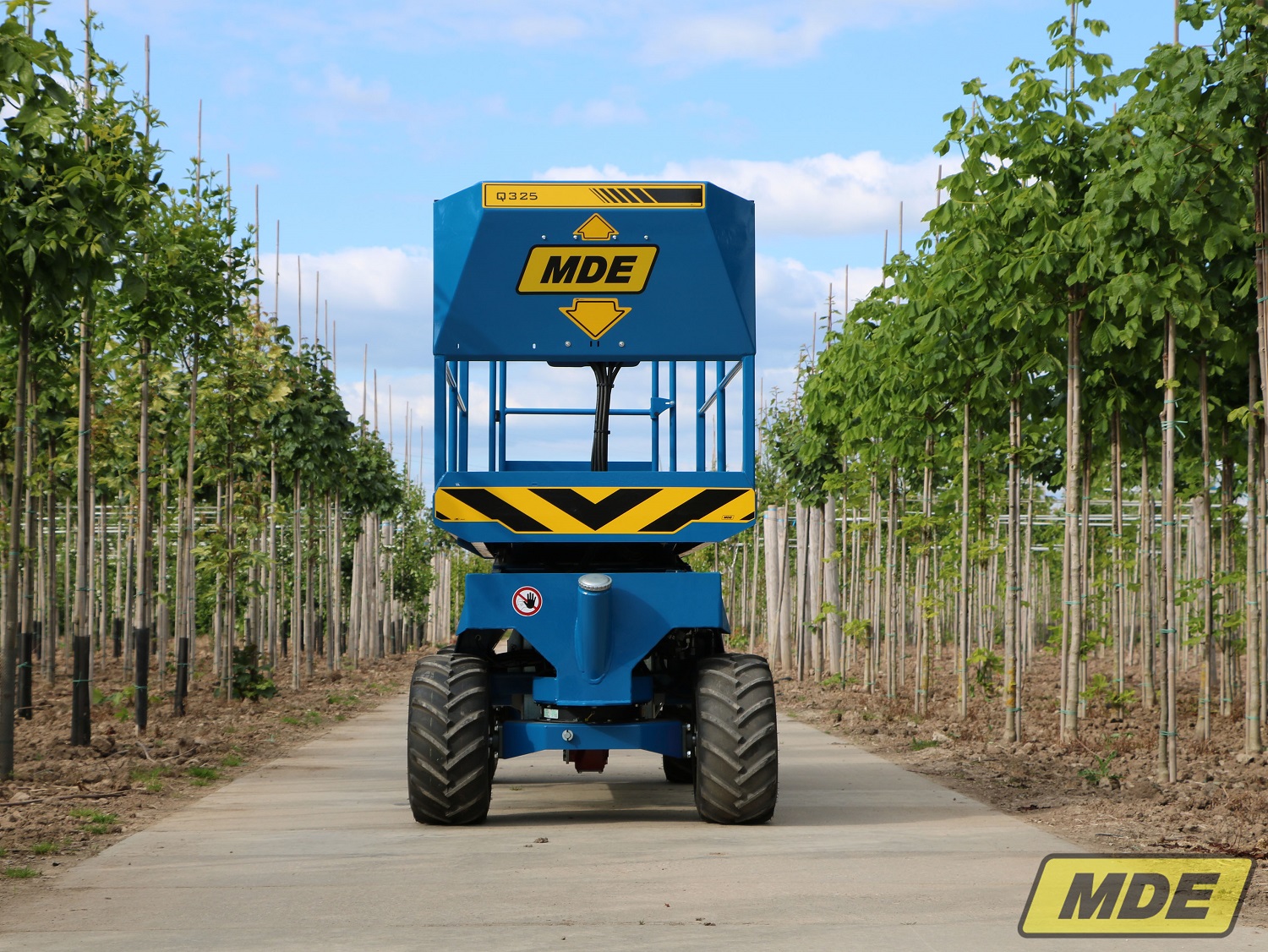 MDE Pruning platform Quatro 325B - Powerful and stable