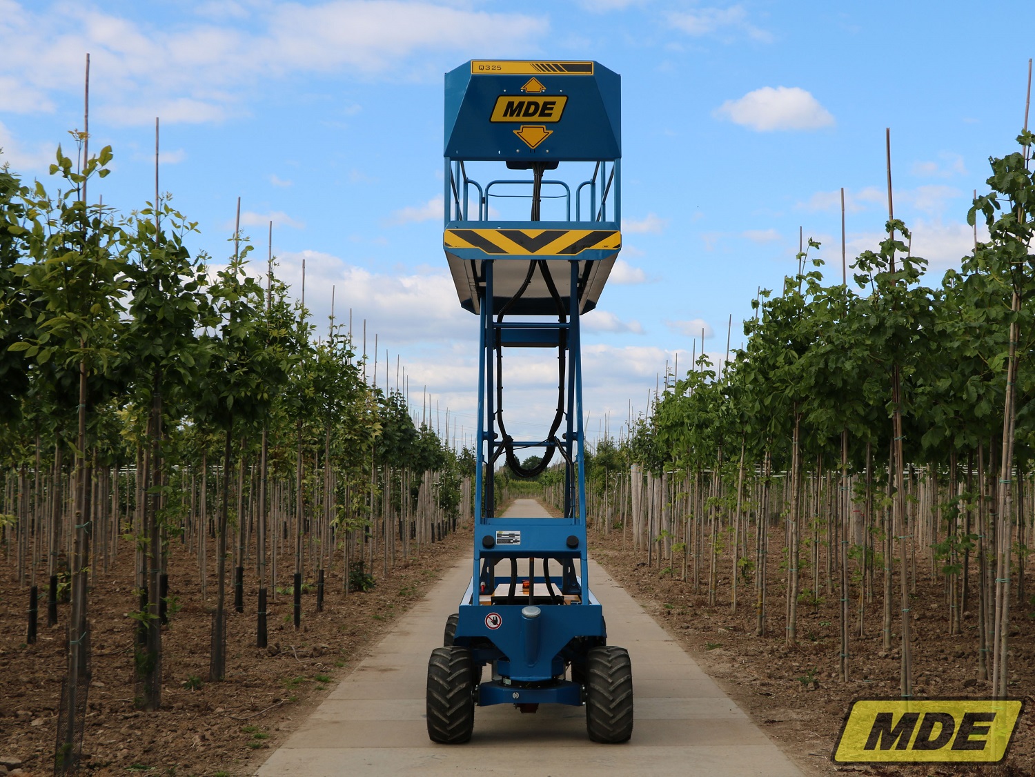 MDE Pruning platform Quatro 325B - Powerful and stable