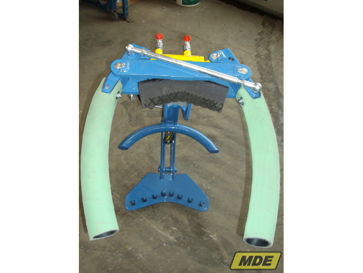 MDE Tree Loading Clamp | Loading Trees | MDE Machinebouw