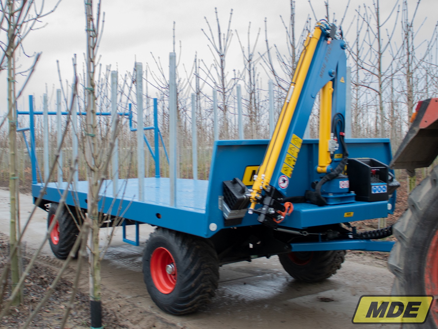 MDE Tree Transport Trailer BTW4x0 + Tree Loading Crane | MDE Machinebouw