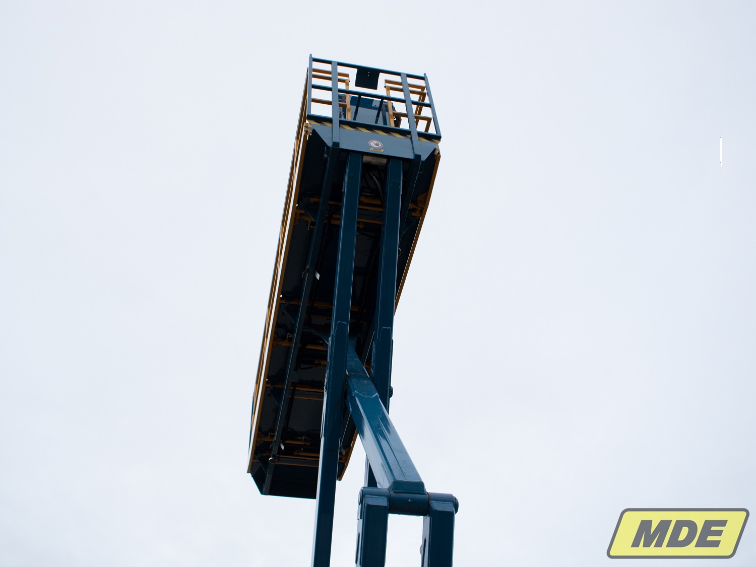 MDE Pruning platform Quatro 600 - Powerful boom lift for nurseries