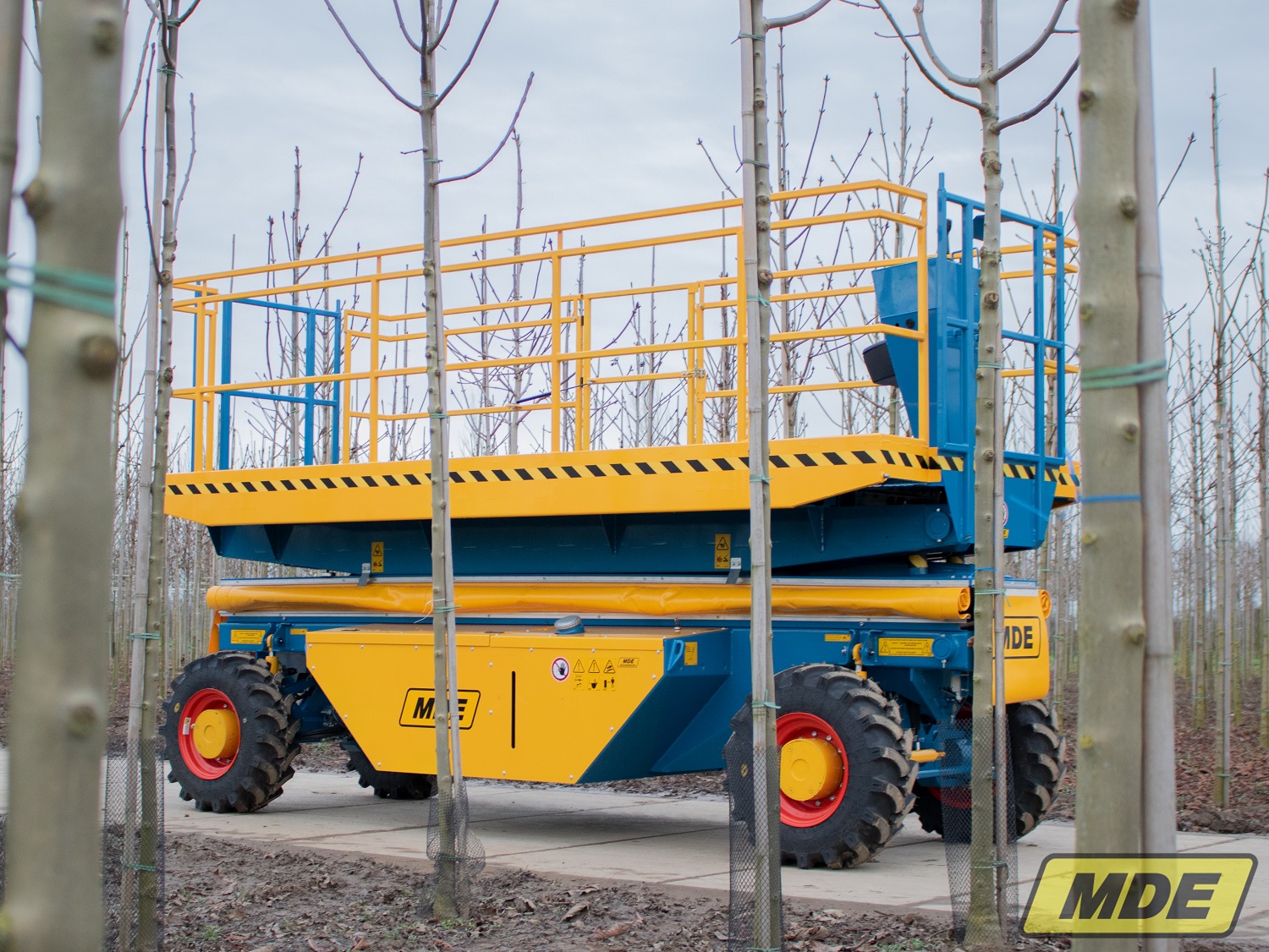 MDE Pruning platform Quatro 600 - Powerful boom lift for nurseries